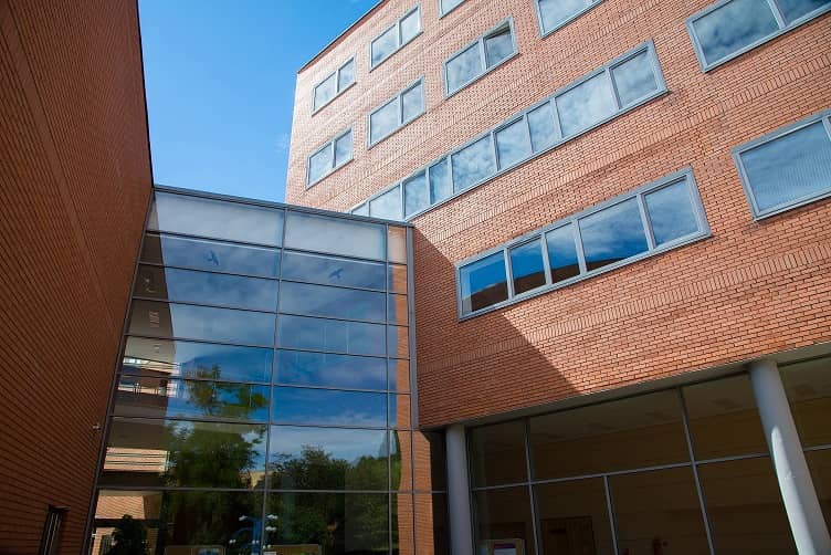 Óbuda University is the key partner in a new cancer research | ALUMNI